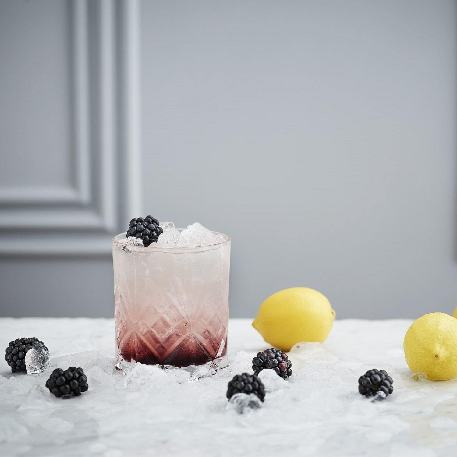 Bramble opskrift | shake-it.dk - drinksopskrifter – shake-it.dk