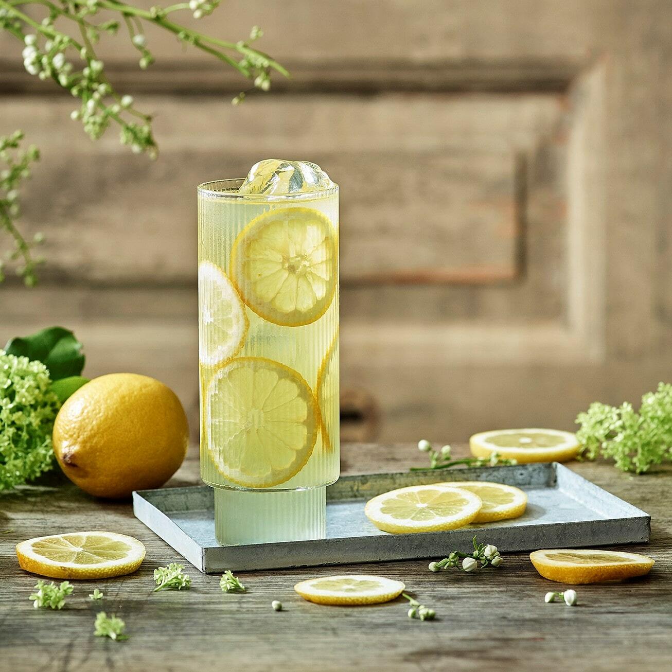 Lemon Love opskrift | shake-it.dk - drinksopskrifter – shake-it.dk